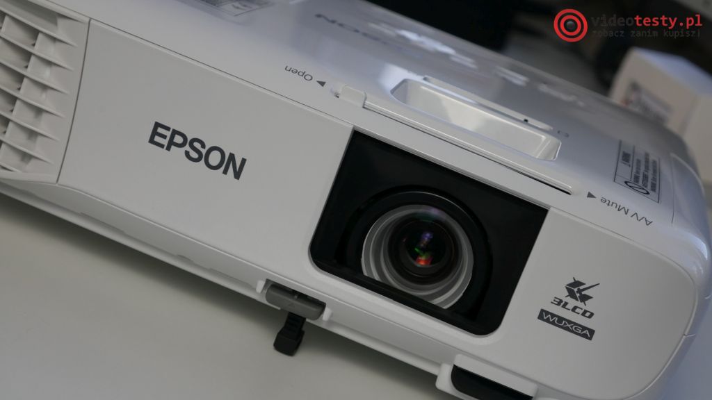 Test Epson EB-U05 - Uniwersalny Projektor do Domu i Biura - VideoTesty.pl