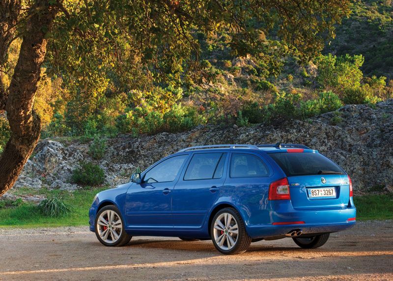 ᐅ Skoda Octavia Kombi 2,0TDI CR DPF (170KM) A6 DSG 5d - Ceny, opinie ...