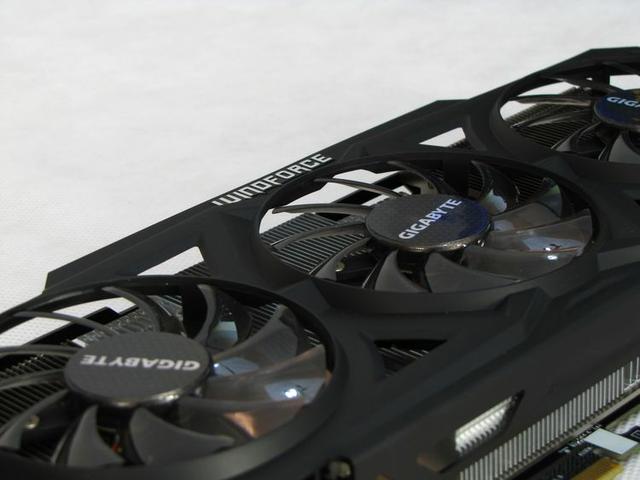 Gigabyte R9 270X Windforce 3x test karty graficznej - VideoTesty.pl